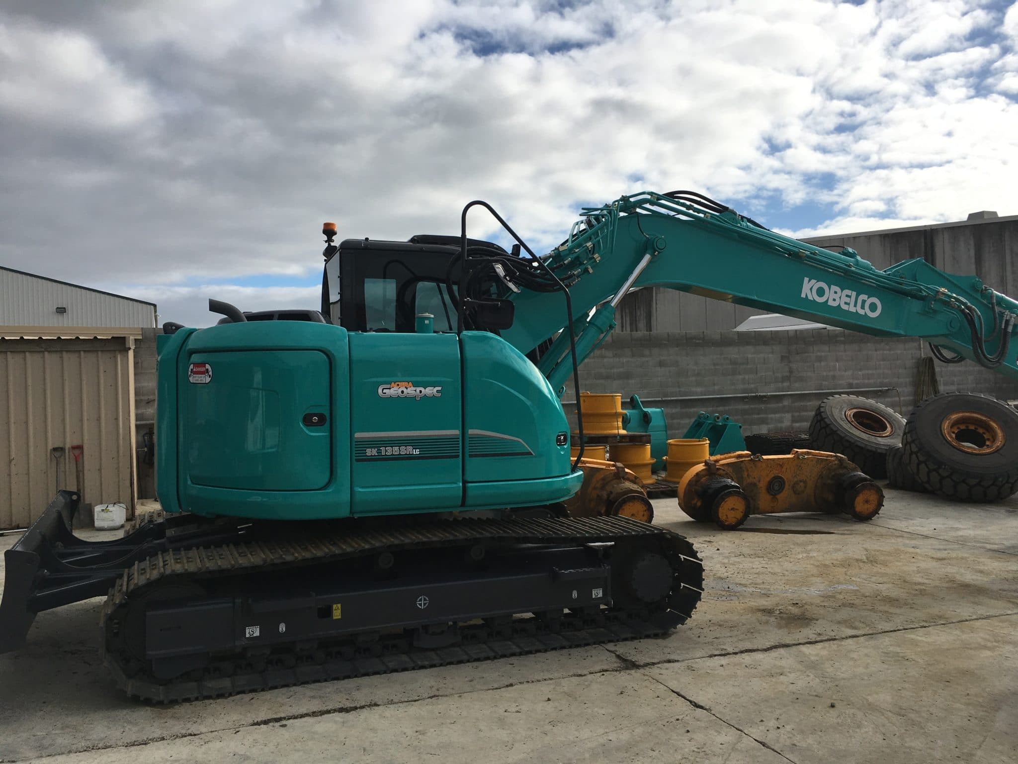 Kobelco Diggers - A1 Tinting Ltd | Window Tinting Auckland
